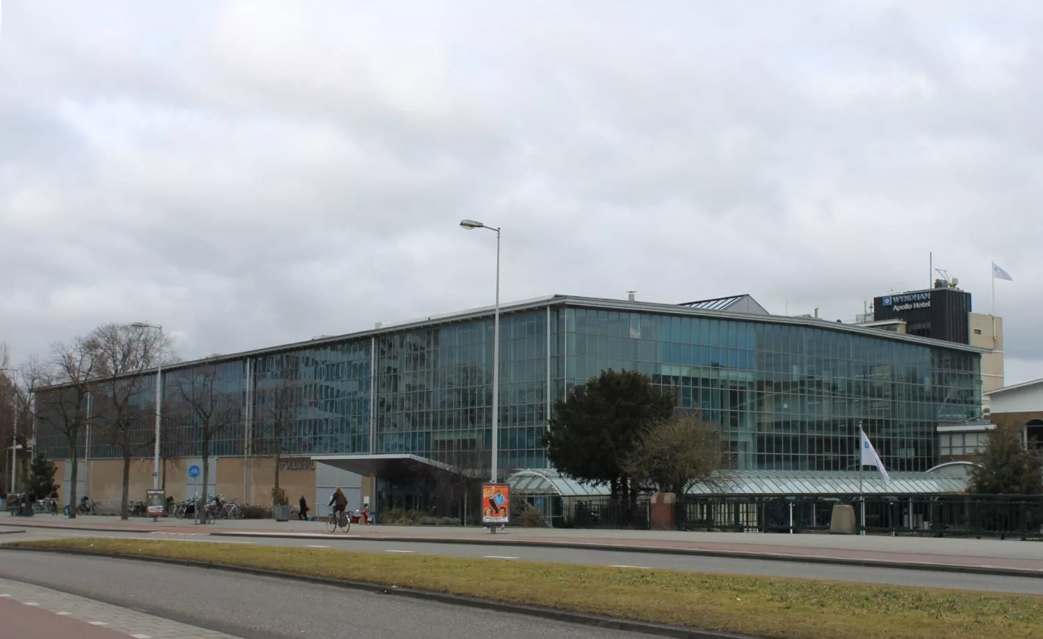 Apollohal, Apollolaan 4 - Amsterdam op de kaart