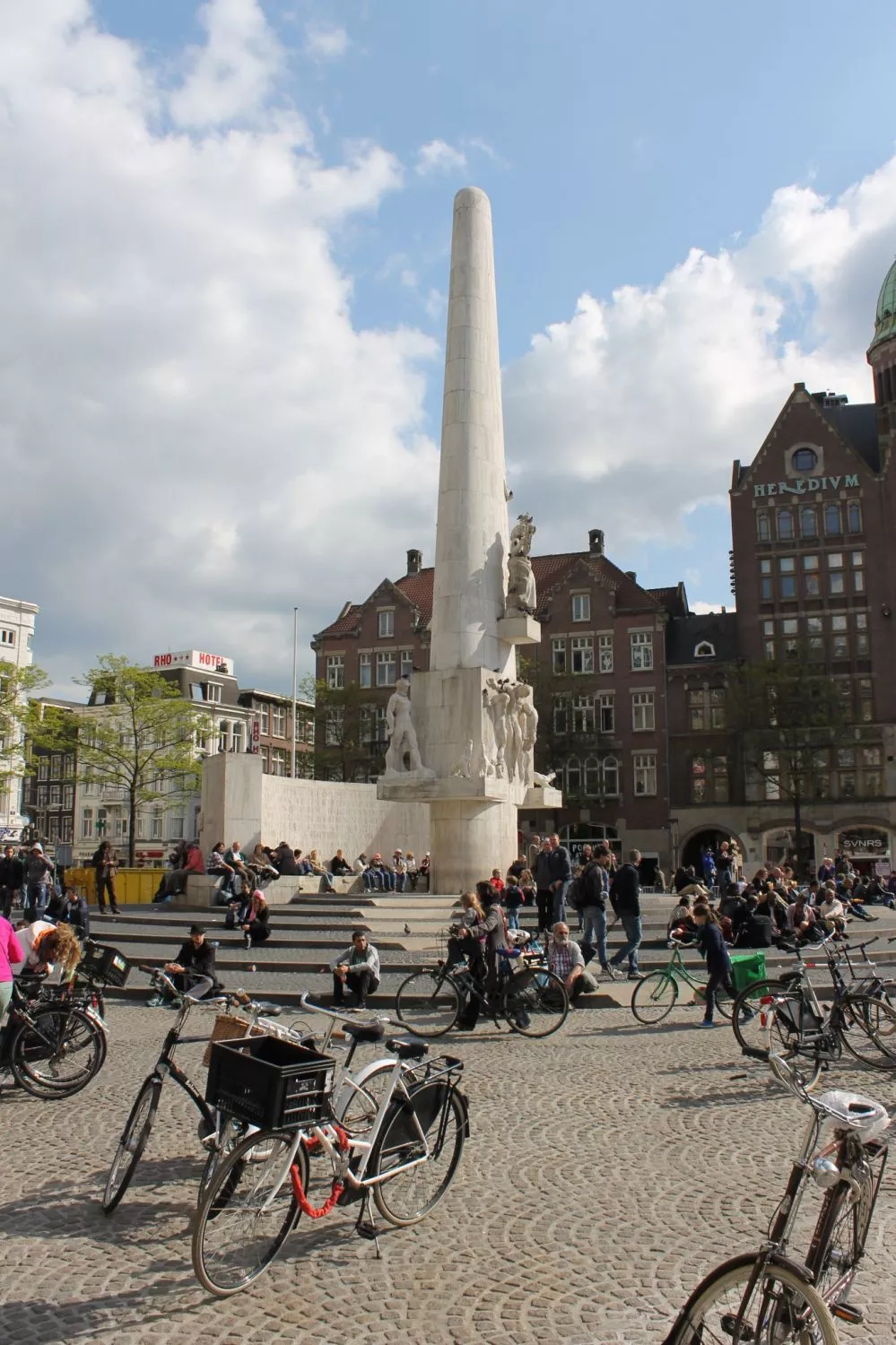 Nationaal Monument, Dam - Amsterdam op de kaart